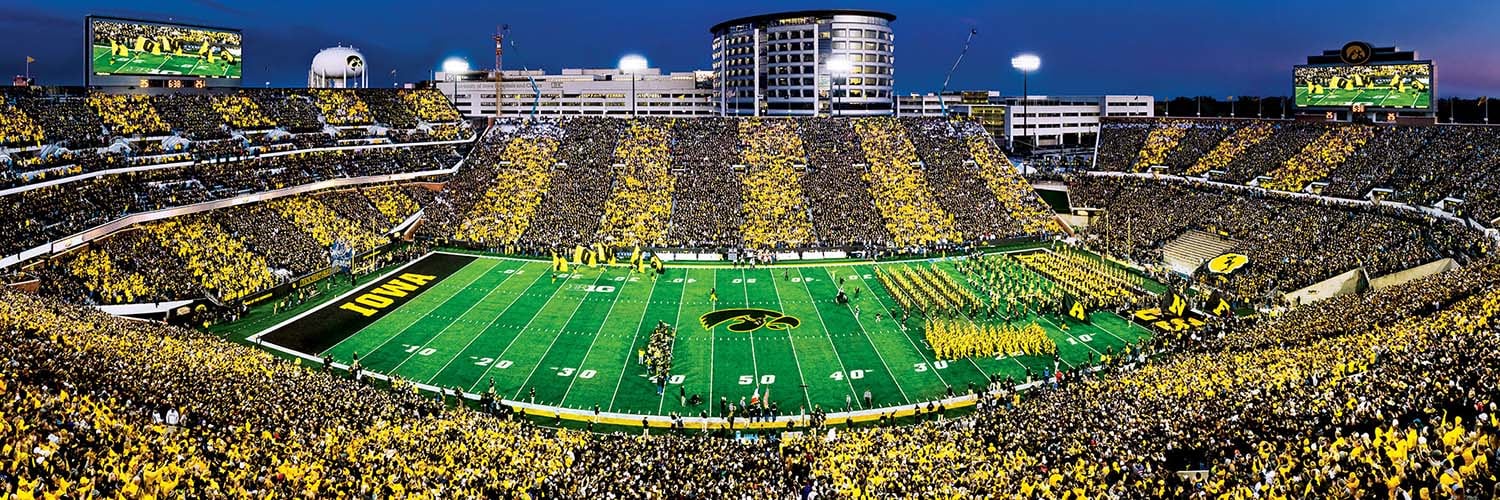 Iowa Hawkeyes NCAA Stadium Panoramics Center View - 1000 Piece Jigsaw ...