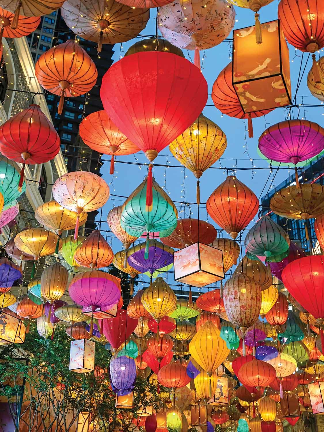 Colorful Lanterns - Scratch and Dent - 550 Piece Jigsaw Puzzle by Kodak ...